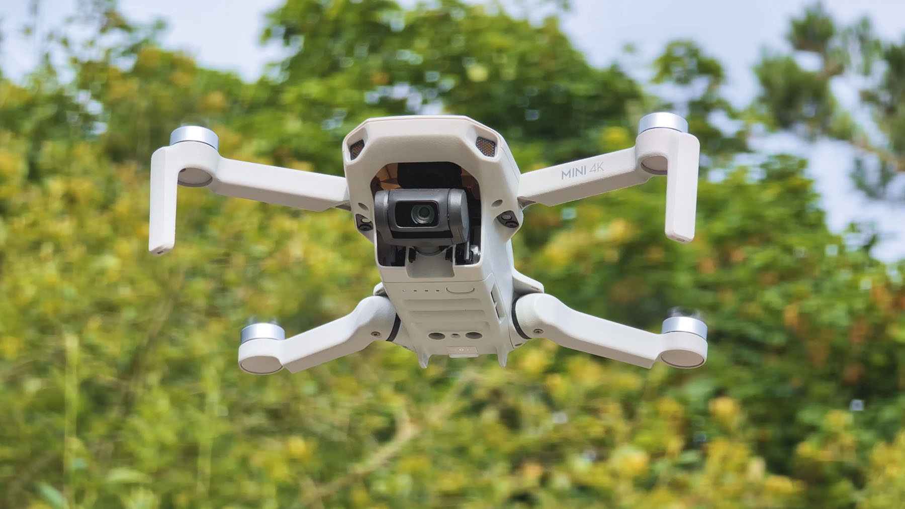 DJI Mini 4K vs Neo: A Comprehensive Comparison – The Tiny Camper Van